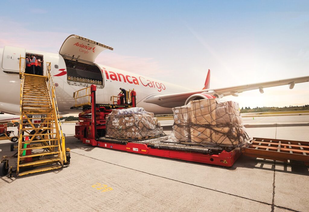 Home : UNIVERSAL CARGO